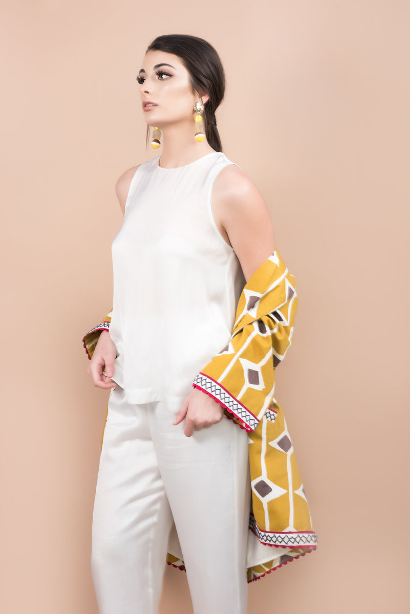 LISA Shell Top - Milk